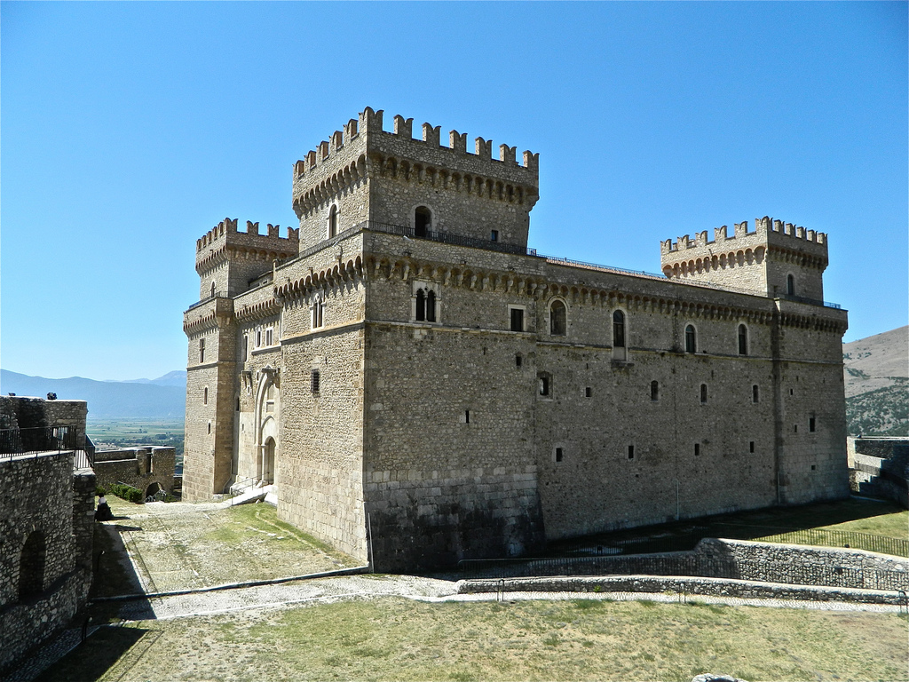 ABRUZZO_AQ_CELANO_Castello__Piccolomini_003 · CPMA